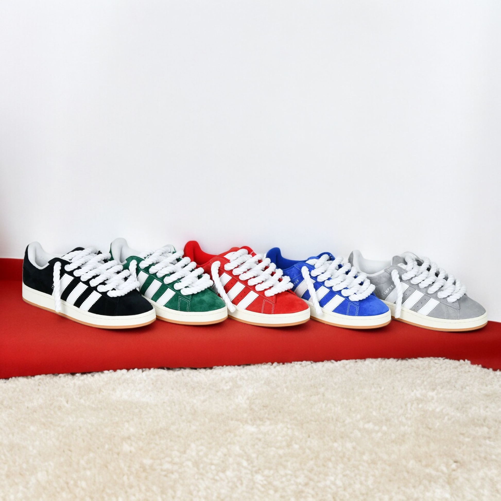 Kosmo studio, galaxy of rope laces.