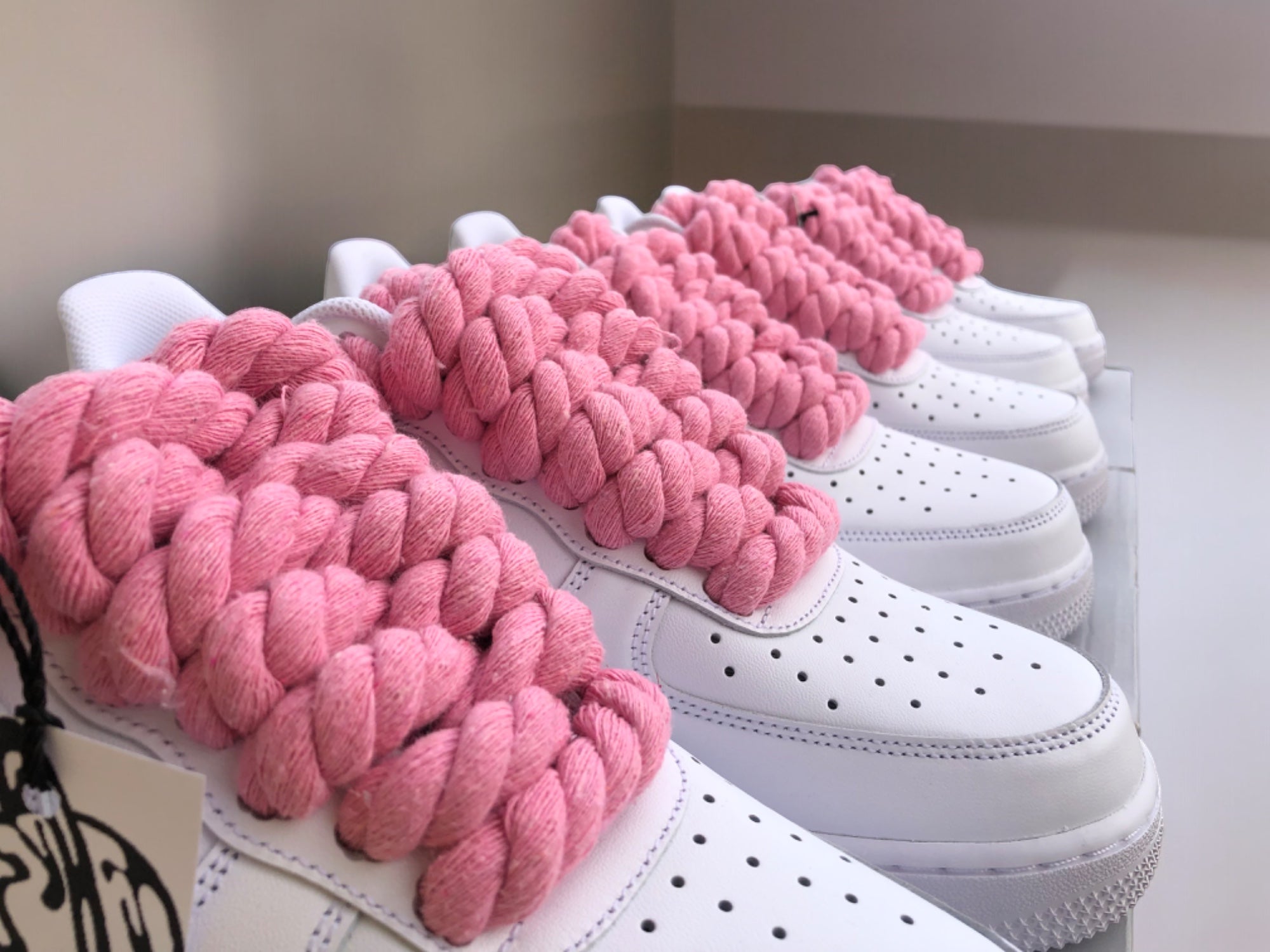 Kosmo studio, galaxy of rope laces.